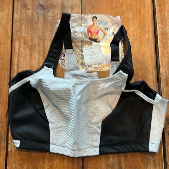 Glamorise | Intimates & Sleepwear | Glamorise Black Gray Sports Bra ...